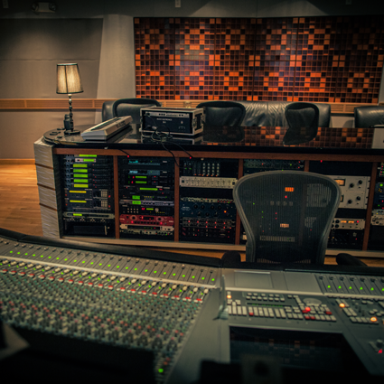 Studio 9000 - Patchwerk Recording Studio